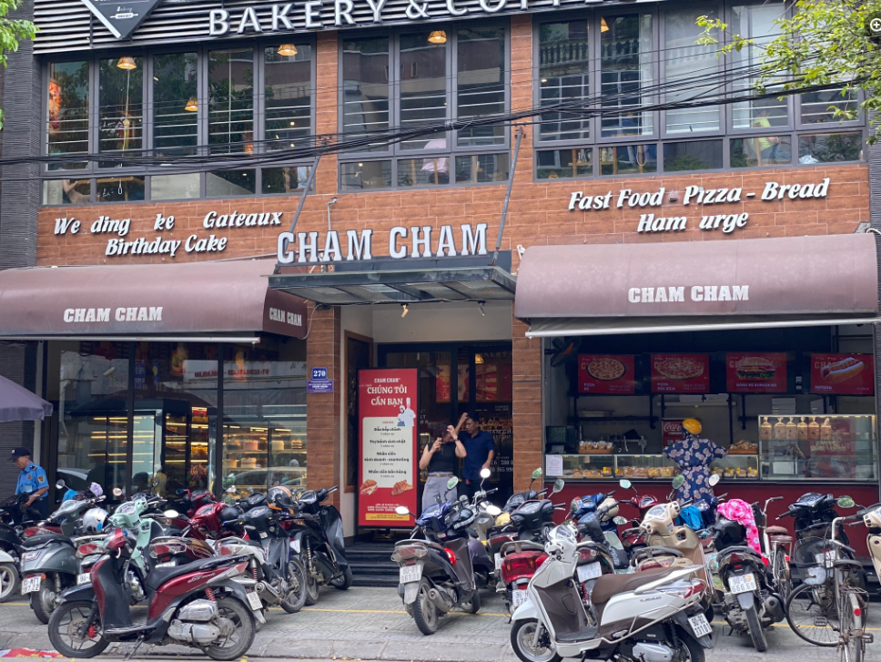 CHAM CHAM Bakery & Coffee