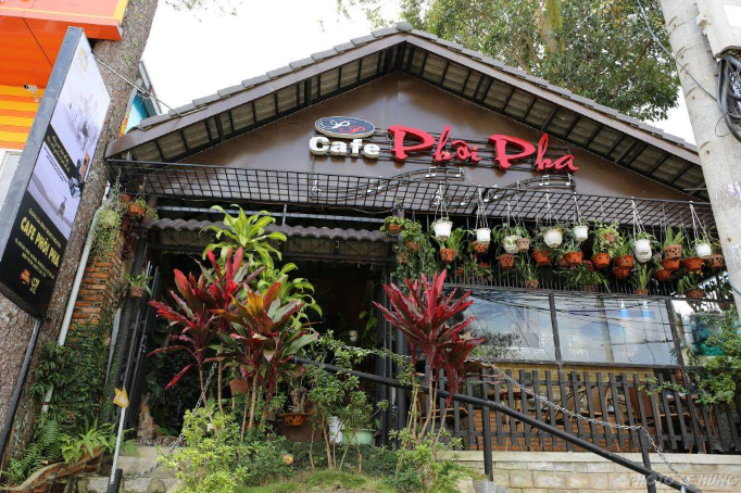 Cafe Phoi Pha